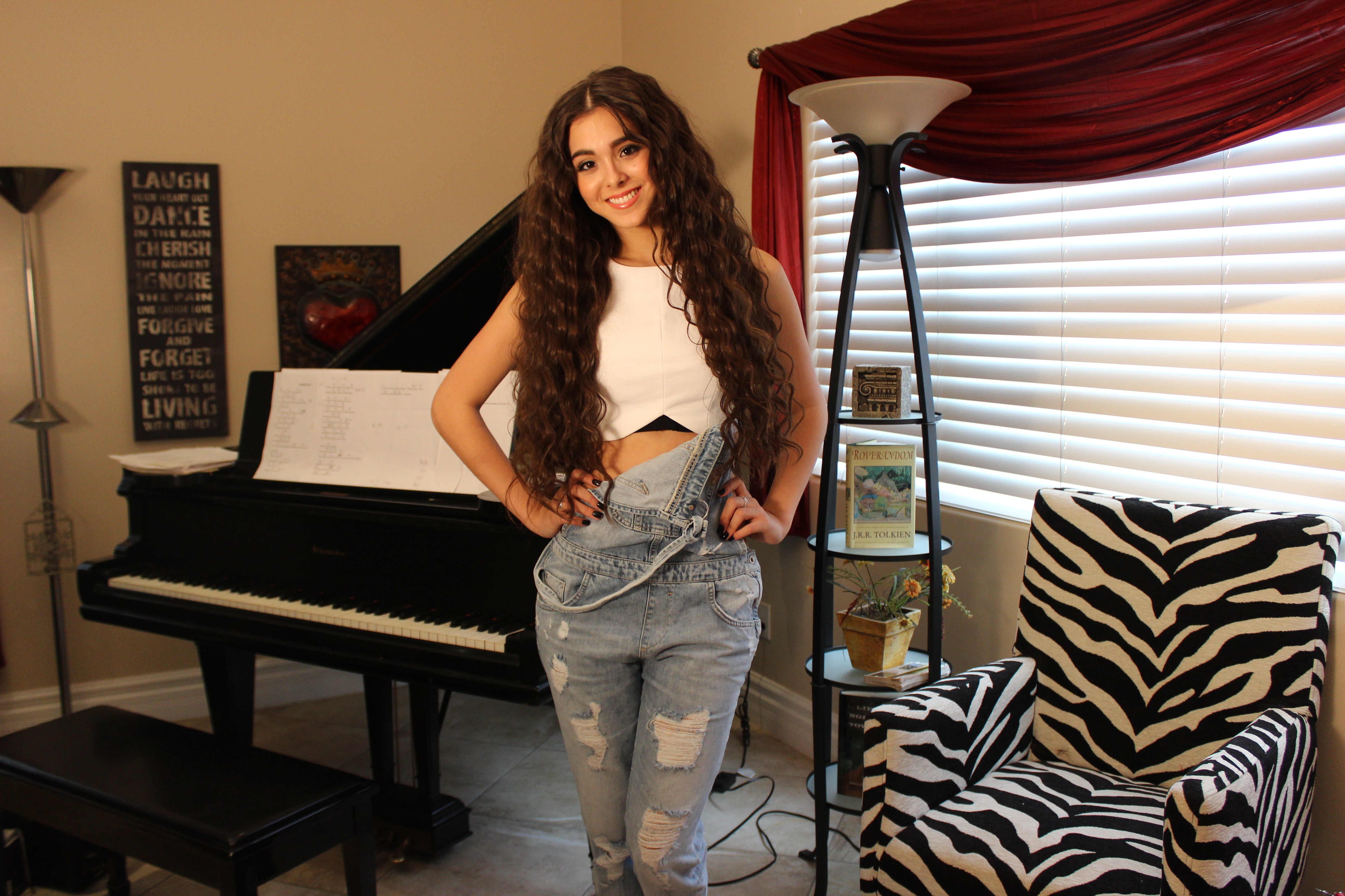 Music Monday: Meet Sammi Sanchez (@sanchezsammi) – Celeb Secrets