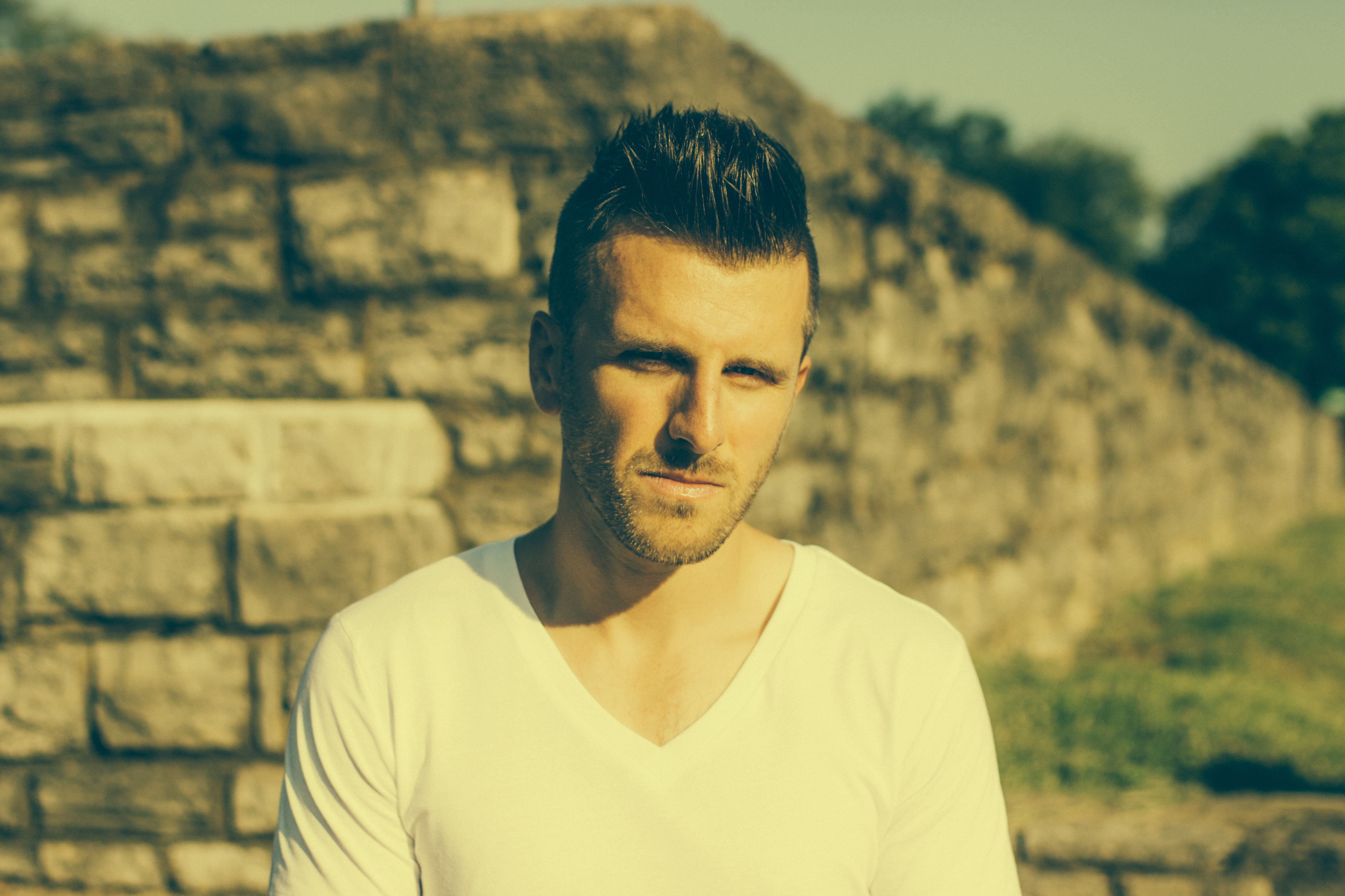 Music Monday: Meet Ryan Lafferty – Celeb Secrets