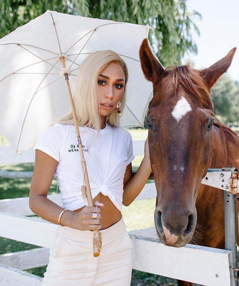 Eva Gutowski Launches Her Own Clothing Line – Celeb Secrets